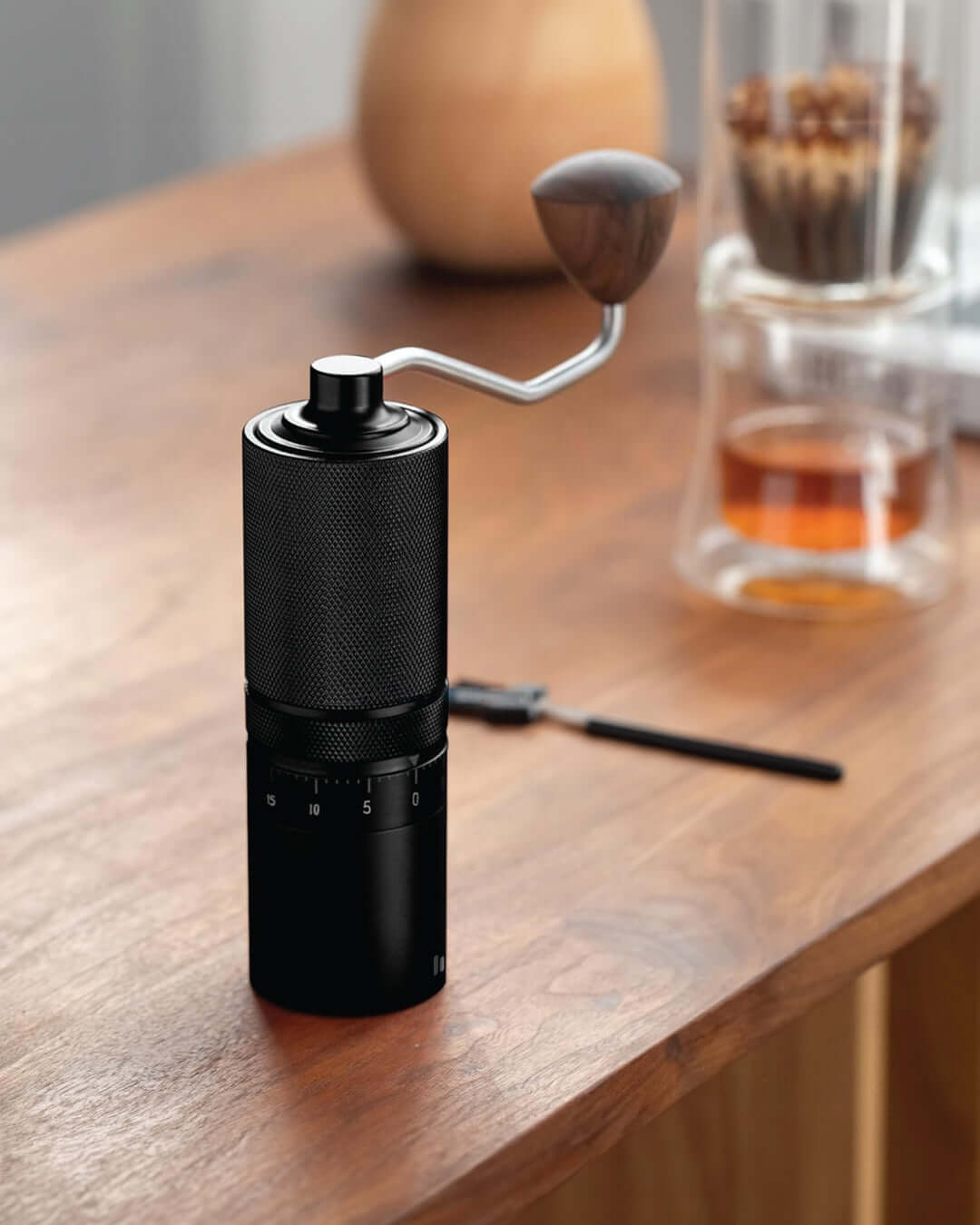 MacGrind Craft - Manual Coffee Grinder | Macnoa Accessories
